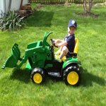 Peg Perego John Deere Ground Loader 12-Volt Battery-Powered Ride-On ...